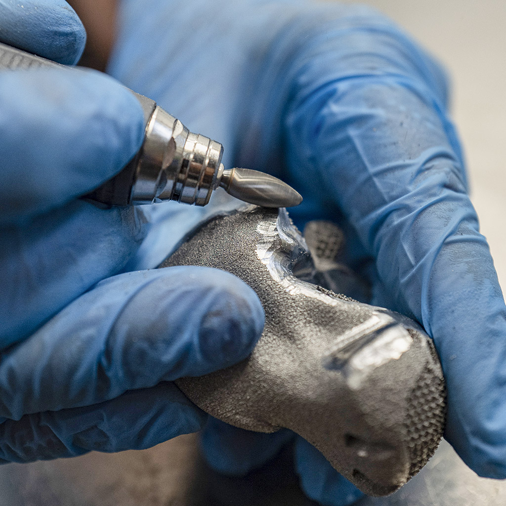 Fertigungsbeispiel | Serienbauteile | Lösungen | FIT Additive ...